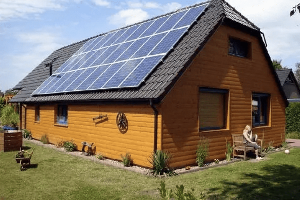 Guide to Solar Setup for Home with Battery Storage - Maxbo Solar